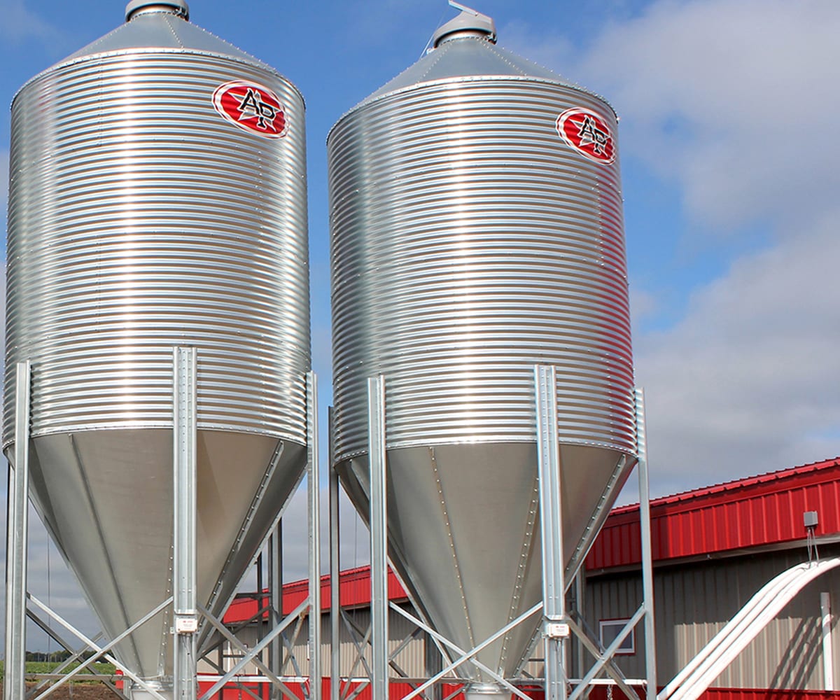 Feed Systems - Lange Ag Systems